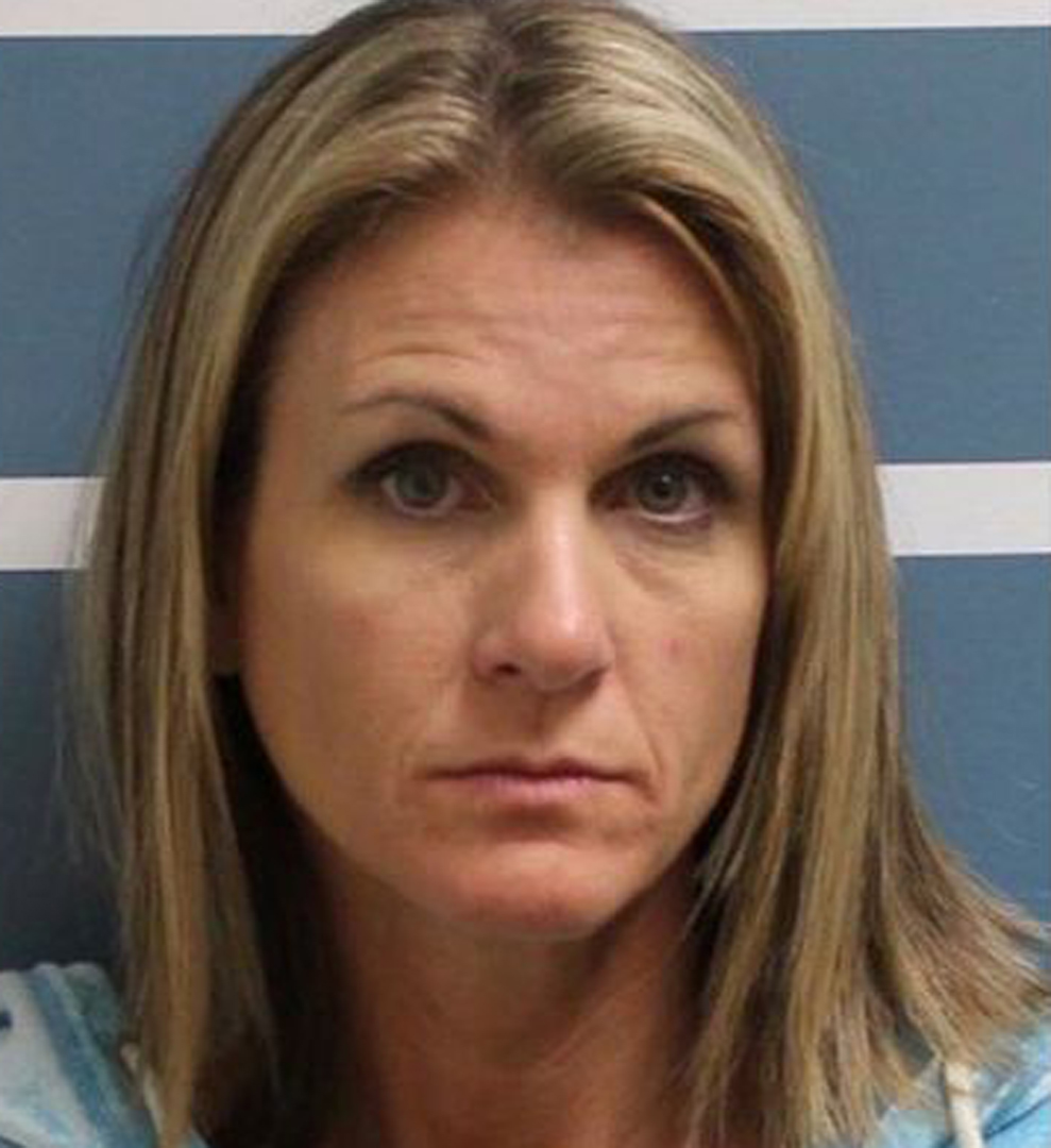 Tulare County Mother Accused Of Having Sex With Daughters Teenage